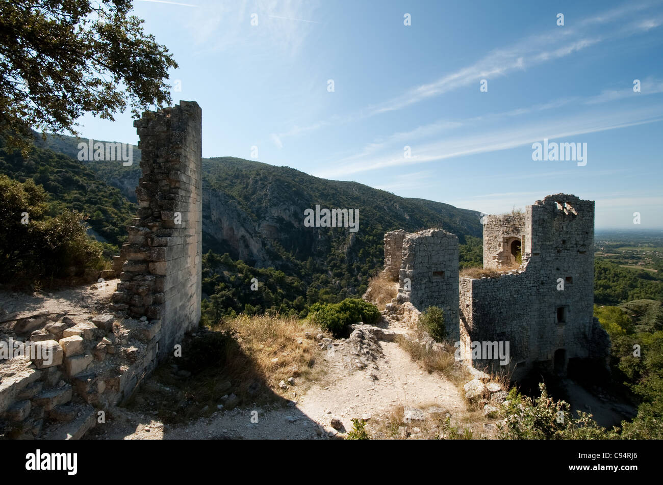 ruin of old castle in oppede le vieux, luberon, provence, france Stock ...