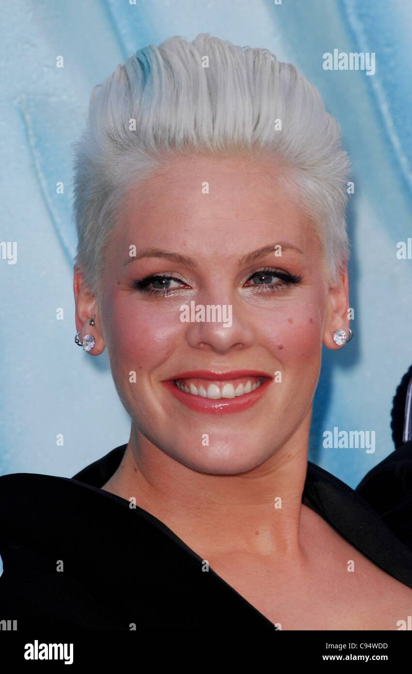 Pink at arrivals for HAPPY FEET TWO Premiere, Grauman's Chinese Theatre ...