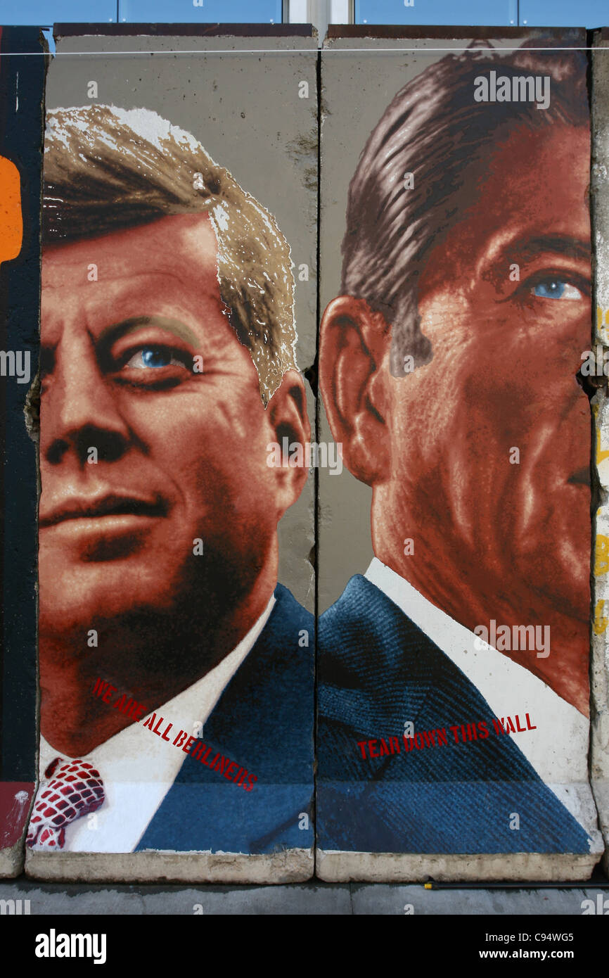 JFK & RONALD REAGAN PORTAITS & GRAFFITI BEHIND THE BERLIN WALL ...