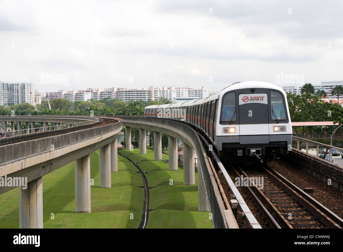 Mrt mass rapid transit hi-res stock photography and images - Alamy