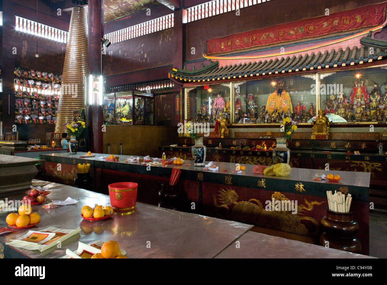 Lian shan shuang lin monastery hi-res stock photography and images - Alamy
