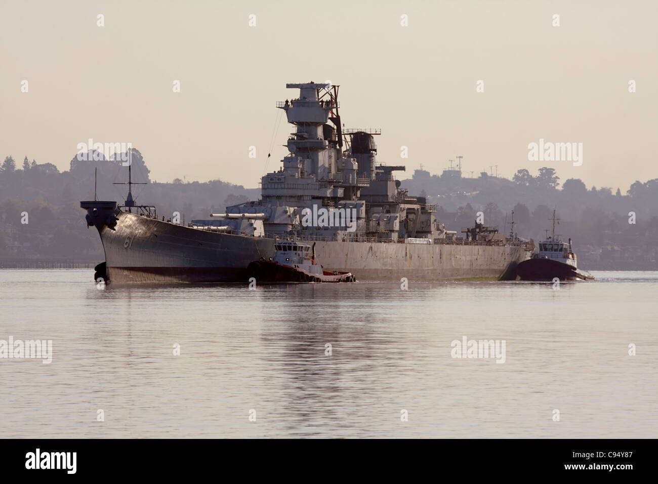 Tugboats move the battleship USS Iowa (BB61) from Benecia to Richmond ...