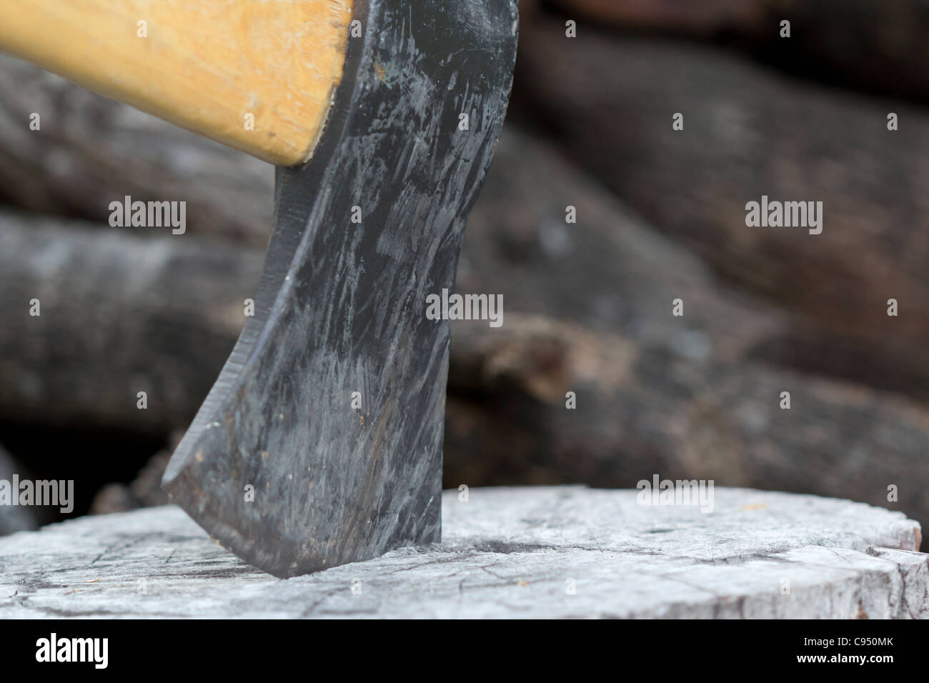 Chopping block hi-res stock photography and images - Alamy