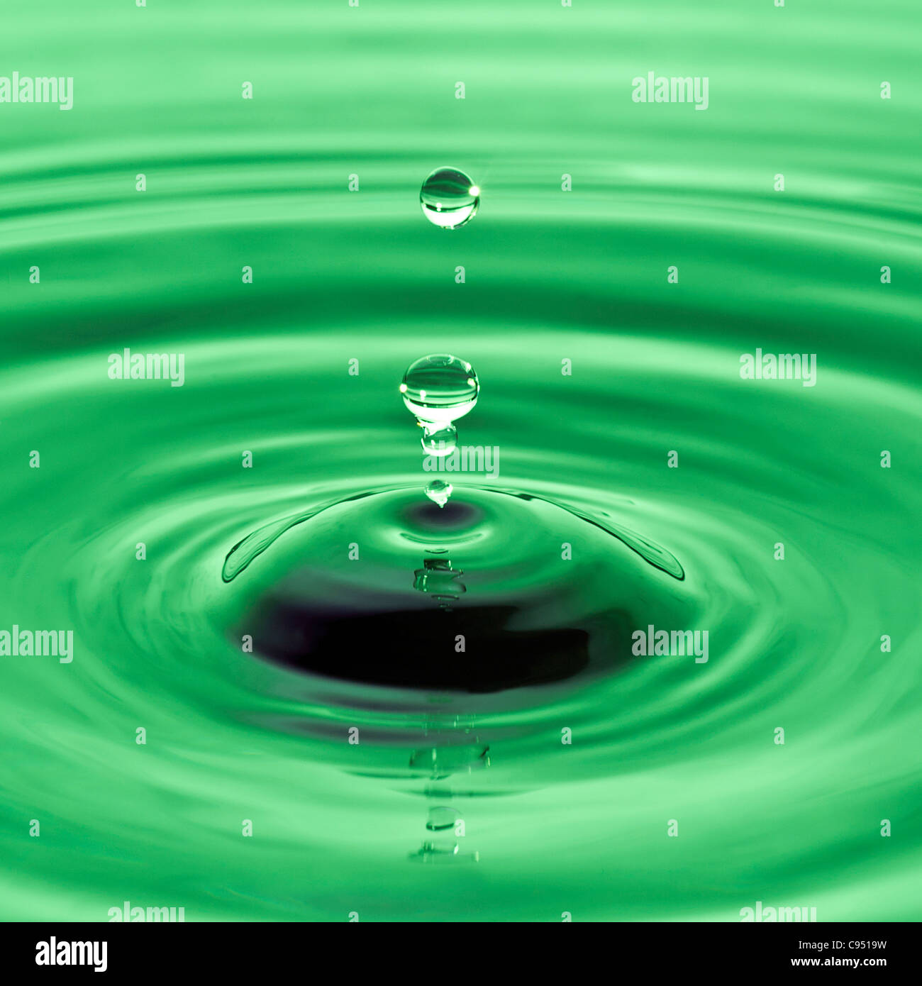 The close-up water drop wave Stock Photo - Alamy