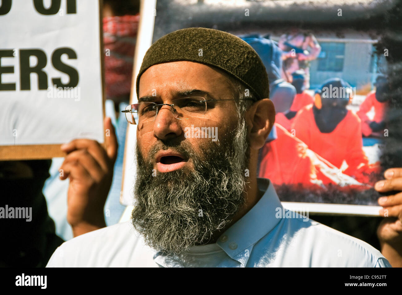 Anjem Choudary, leader of now banned Muslims Against Crusades, MAC ...