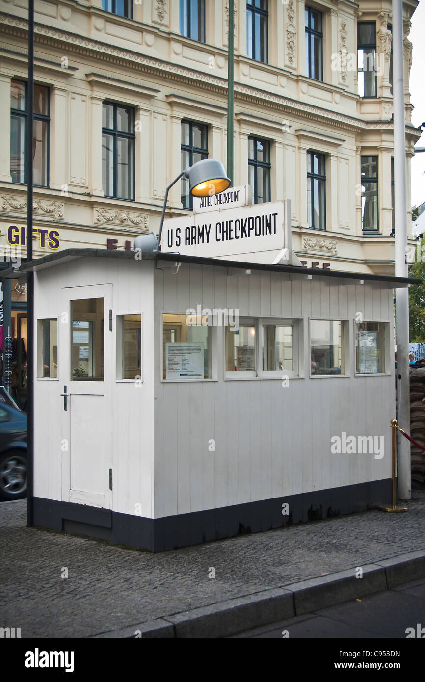 Checkpoint Charlie, Berlin, Germany Stock Photo - Alamy