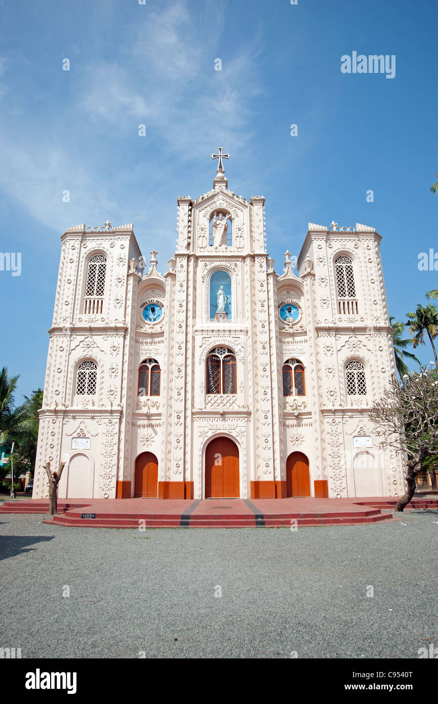 Religious structure christian shrine hi-res stock photography and ...