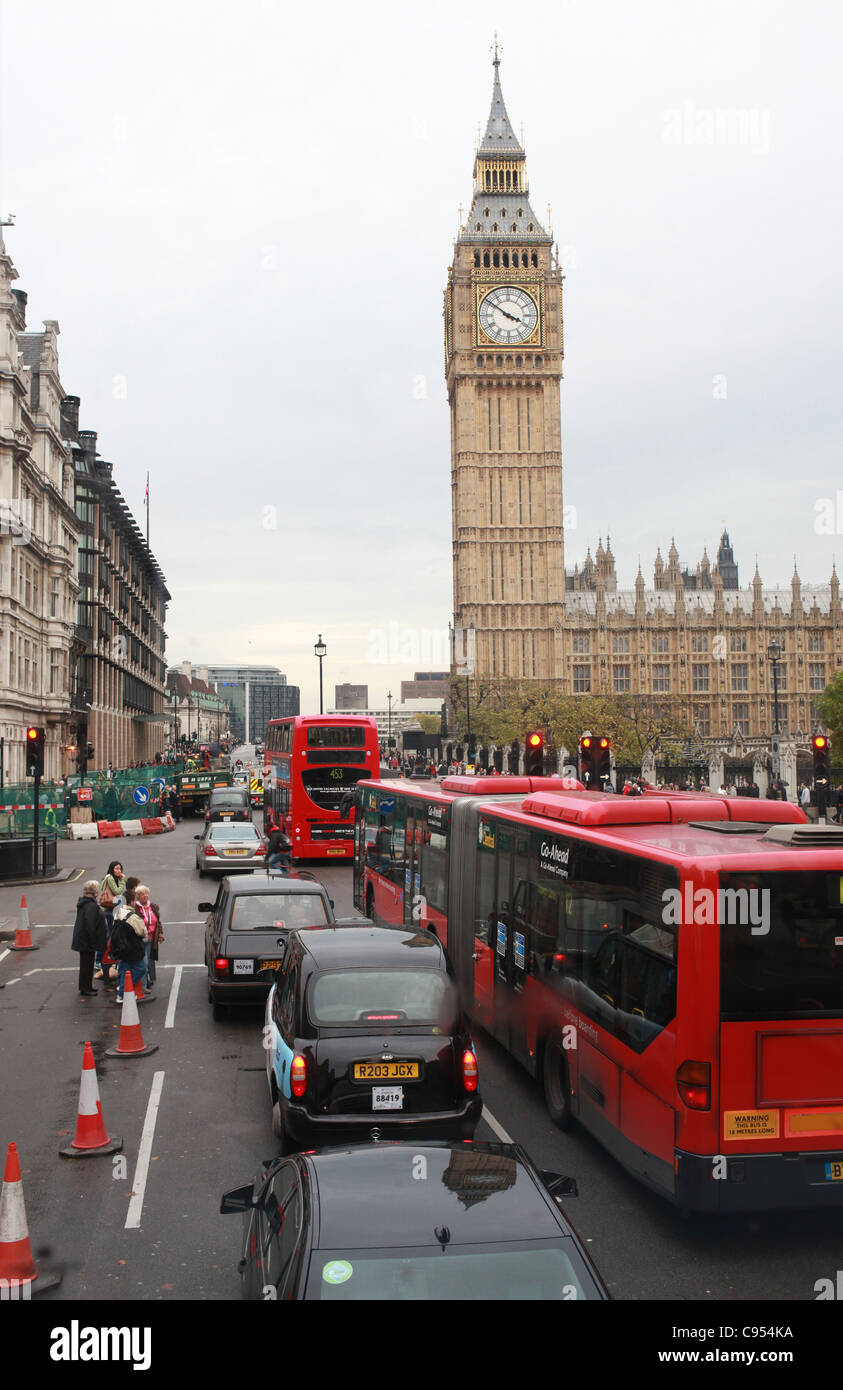 London Bus Traffic Jam Stock Photos & London Bus Traffic Jam Stock ...