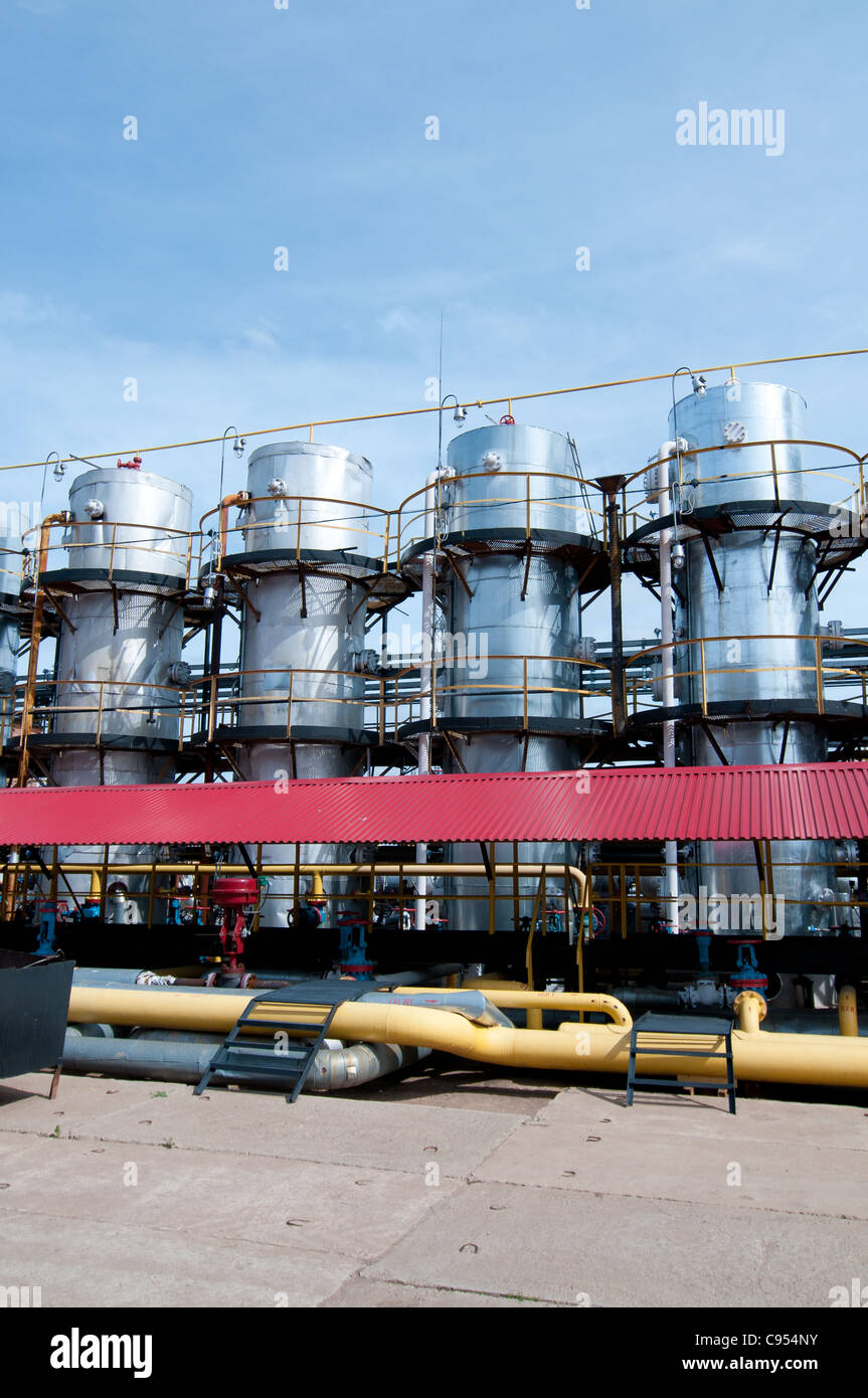 View gas processing factory. gas and oil industry Stock Photo - Alamy