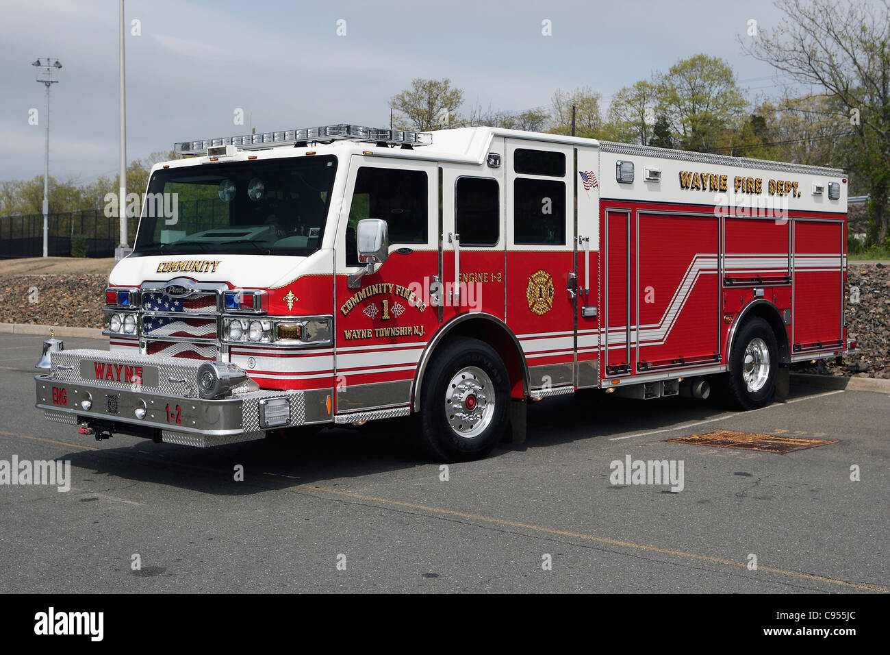 Pierce Velocity Fire Truck Engine 1-2 Stock Photo - Alamy