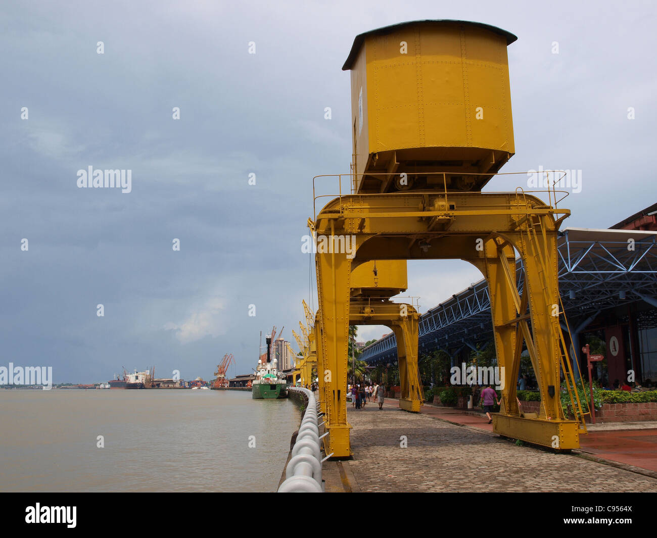 Yellow crane, docks of Belem do Pará, Amazonas, Brazil Stock Photo - Alamy