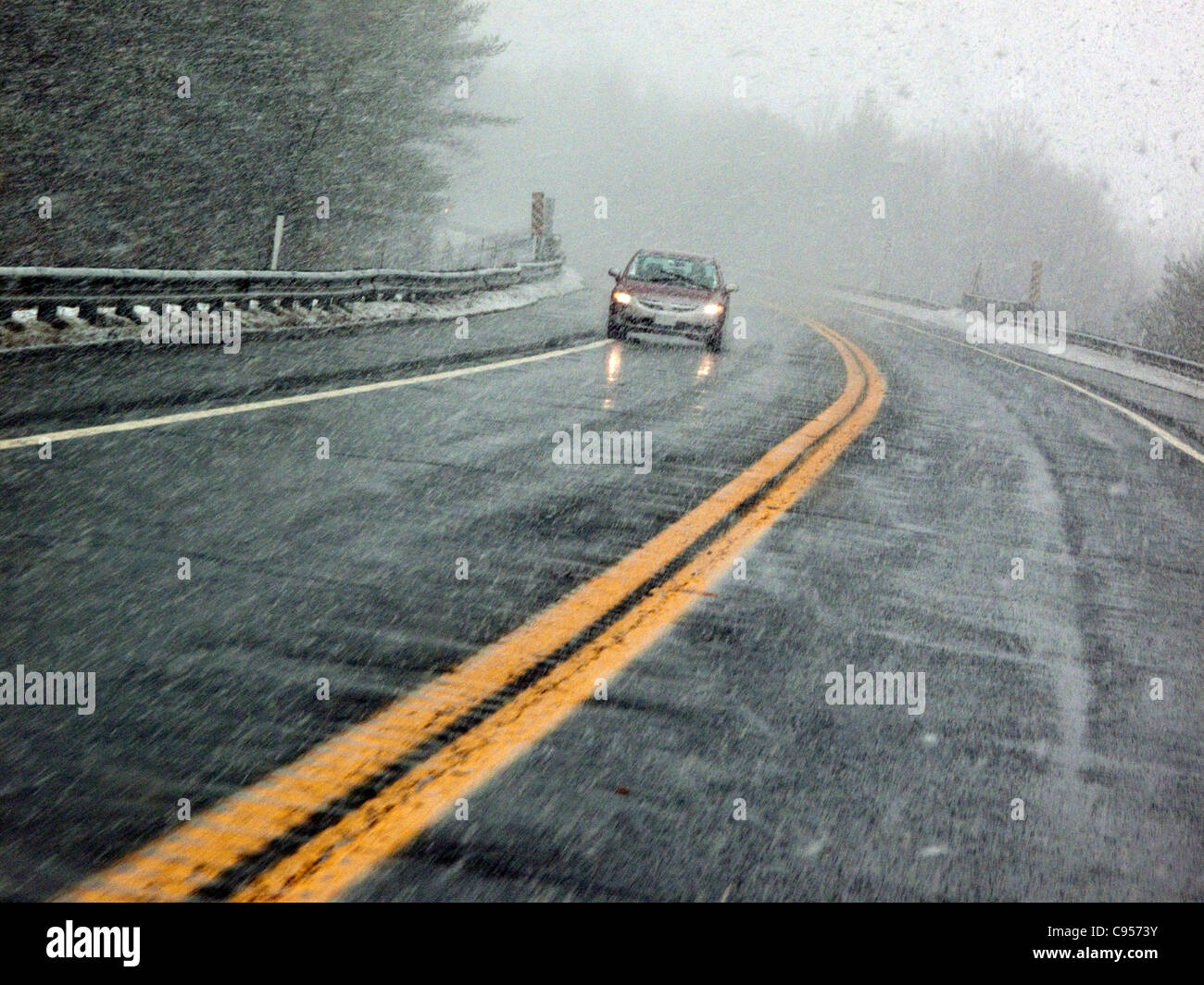 Massachusetts route 2 hi-res stock photography and images - Alamy