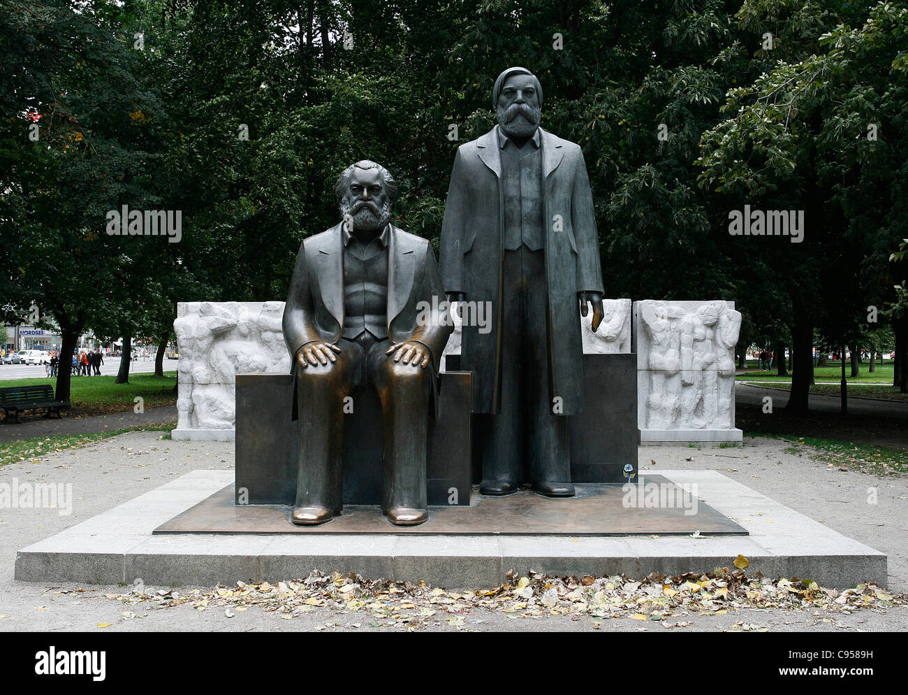 Statue of Karl Marx and Friedrich Engels in Berlin Mitte, Germany ...