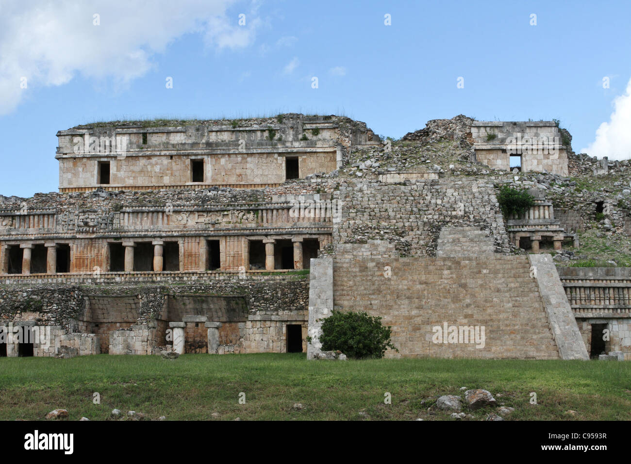 The ruins at Sayil, Yucatan Peninsula, Mexico Stock Photo - Alamy