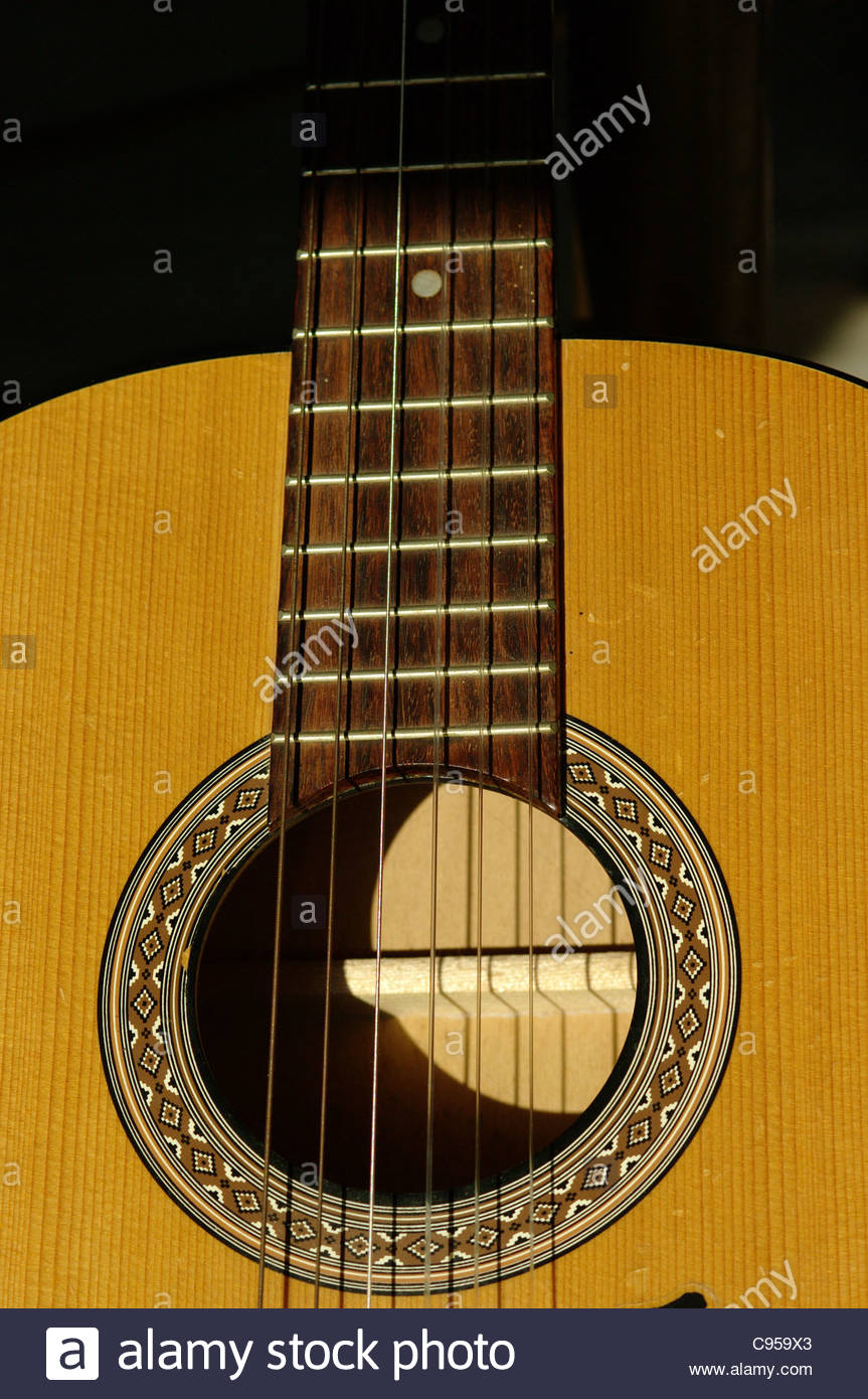 Wire Instrument High Resolution Stock Photography and Images - Alamy