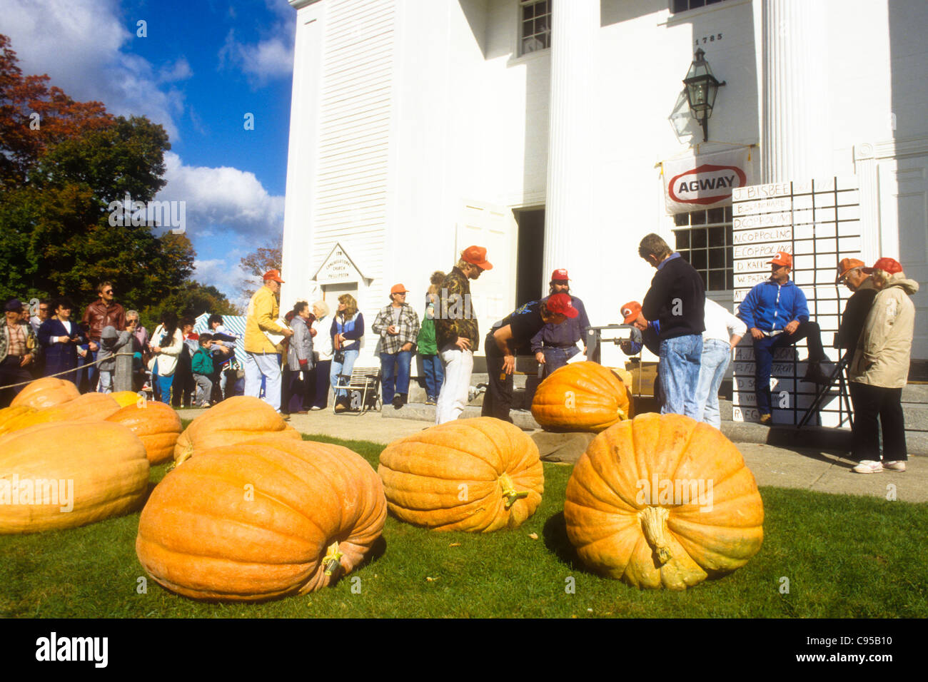 Pumpkin contest hi-res stock photography and images - Alamy