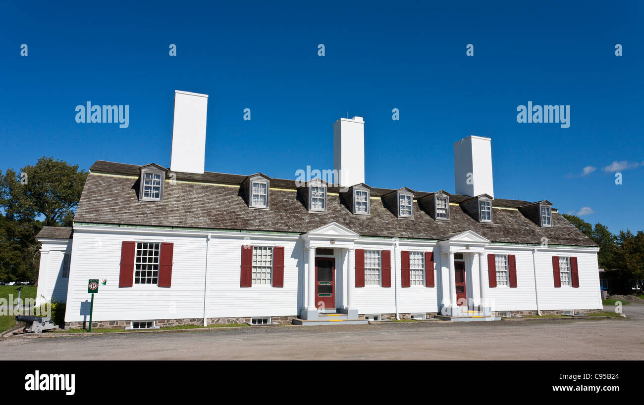 Fort anne annapolis nova scotia hi-res stock photography and images - Alamy