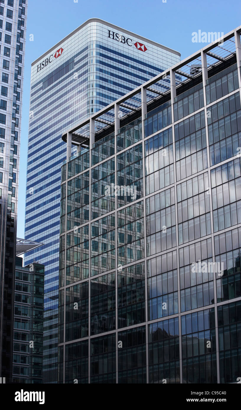 Hsbc uk building hi-res stock photography and images - Alamy