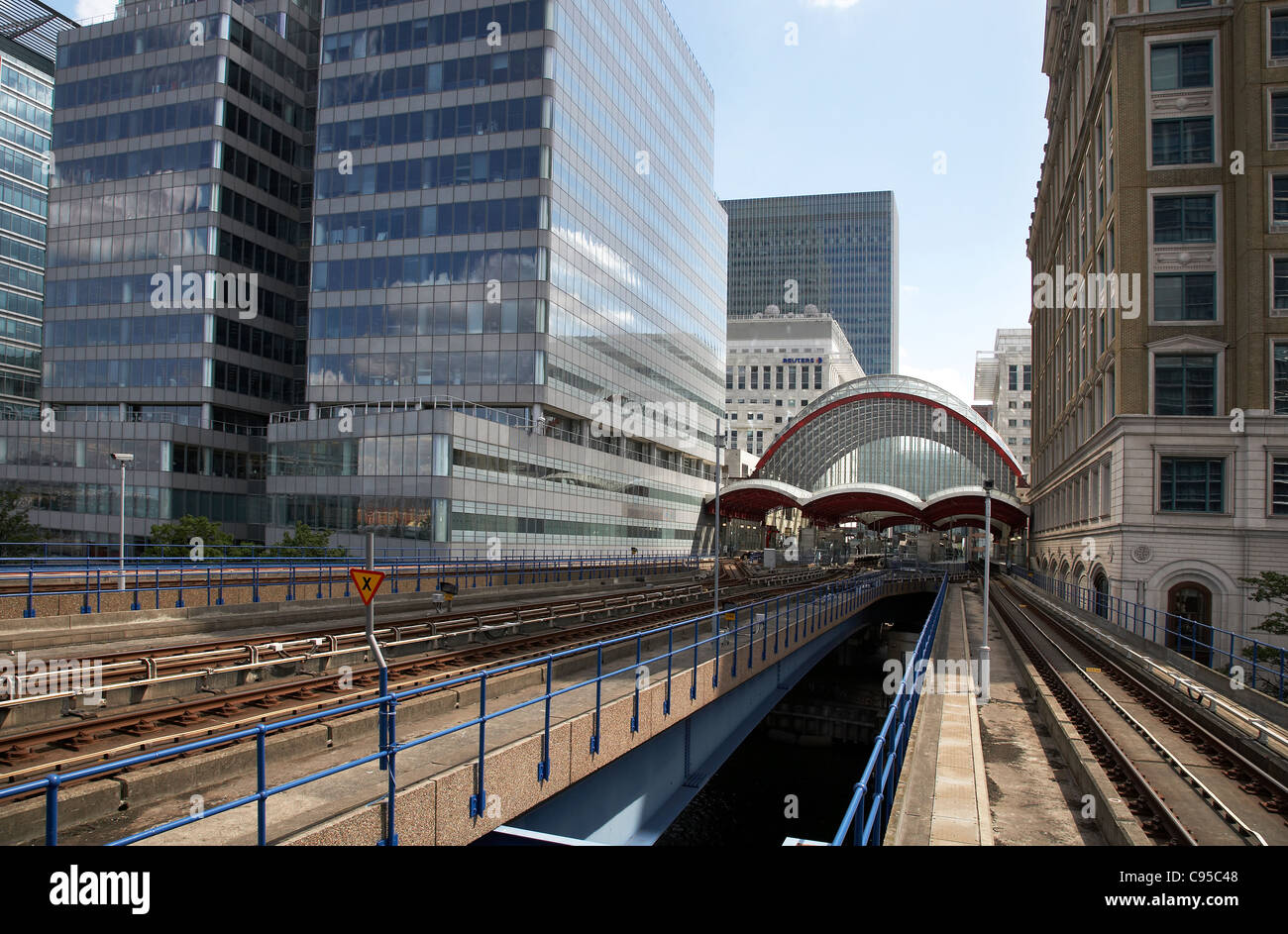 Docklands rail station hi-res stock photography and images - Alamy