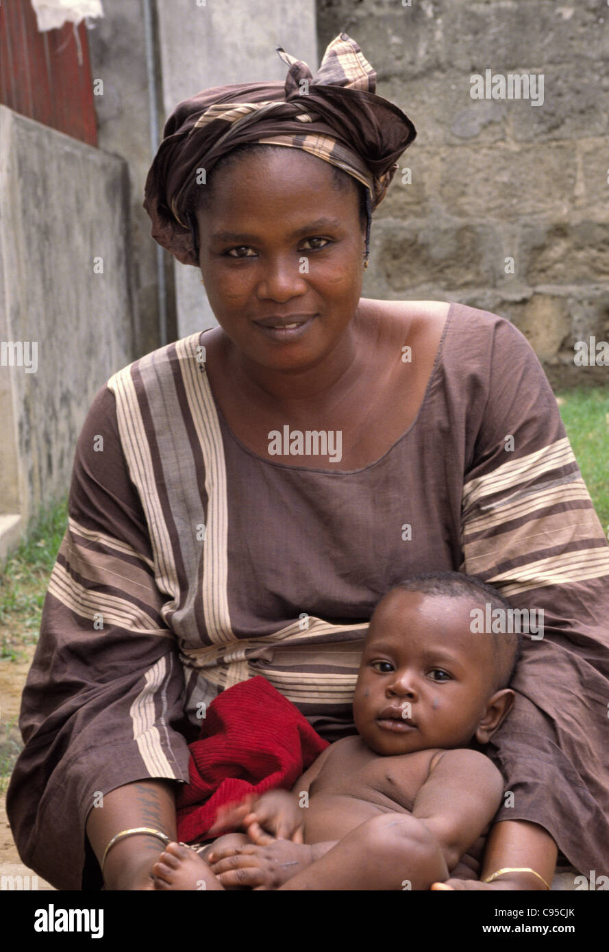 Nigerian woman child hi-res stock photography and images - Alamy