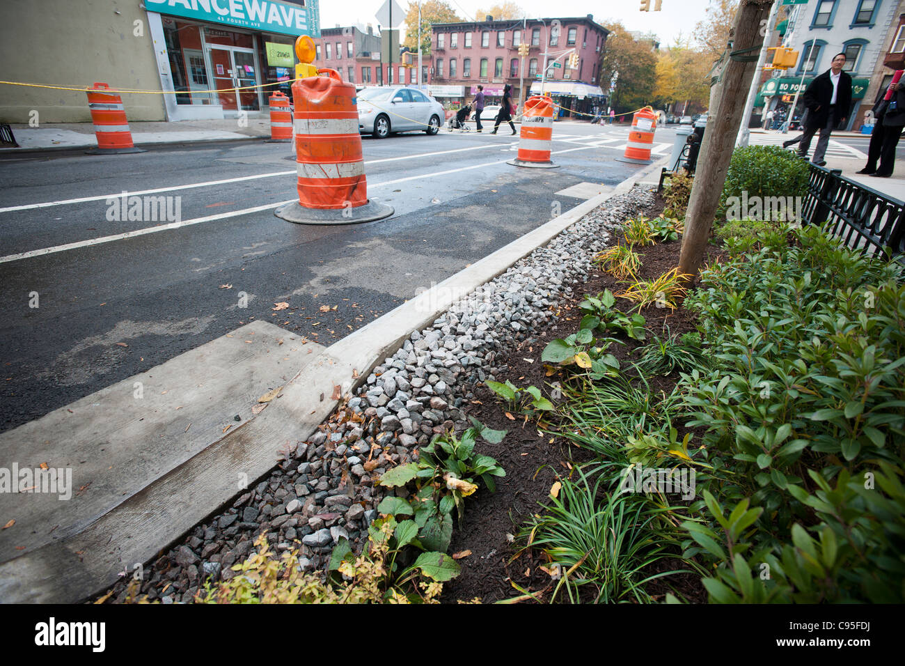 Bioswale hi-res stock photography and images - Alamy