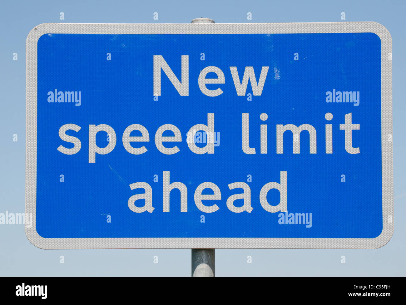 Change speed limit sign hi-res stock photography and images - Alamy