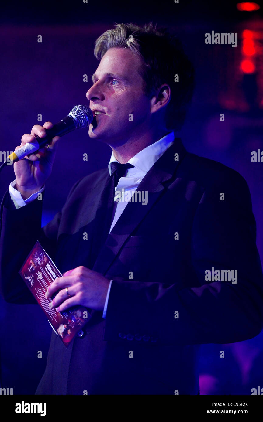 Compere Johnny Barran, on stage in London Stock Photo - Alamy