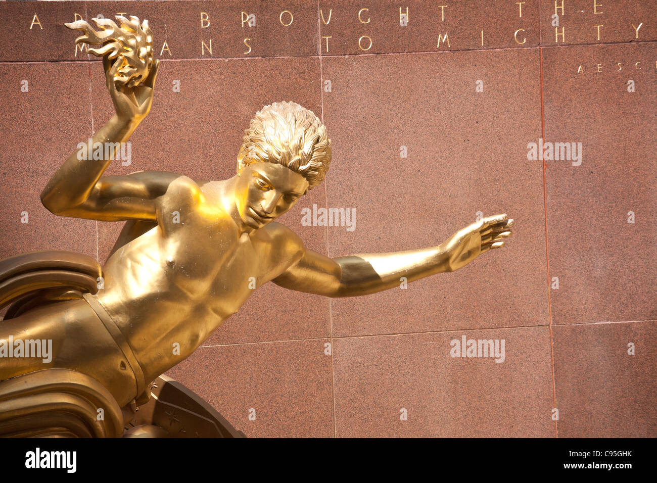 Prometheus Statue, Rockefeller Center NYC Stock Photo - Alamy