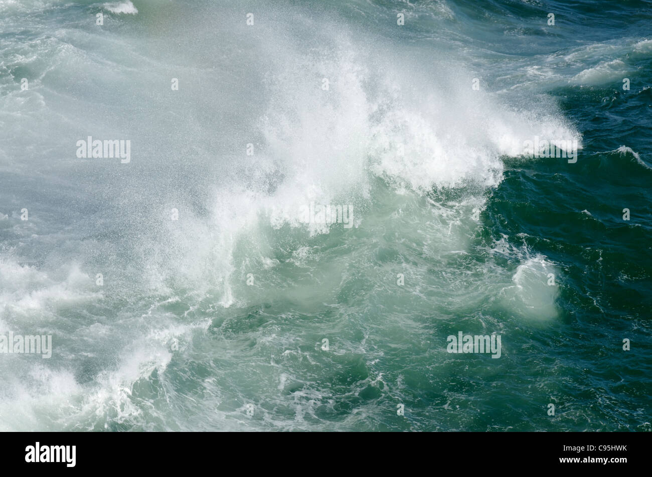 Wind spray hi-res stock photography and images - Alamy