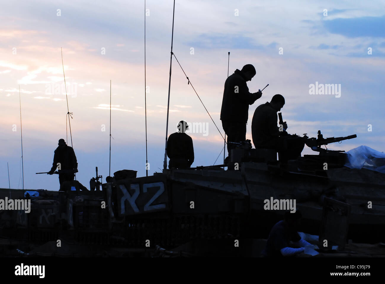 Military Tank Silhouette High Resolution Stock Photography and Images ...