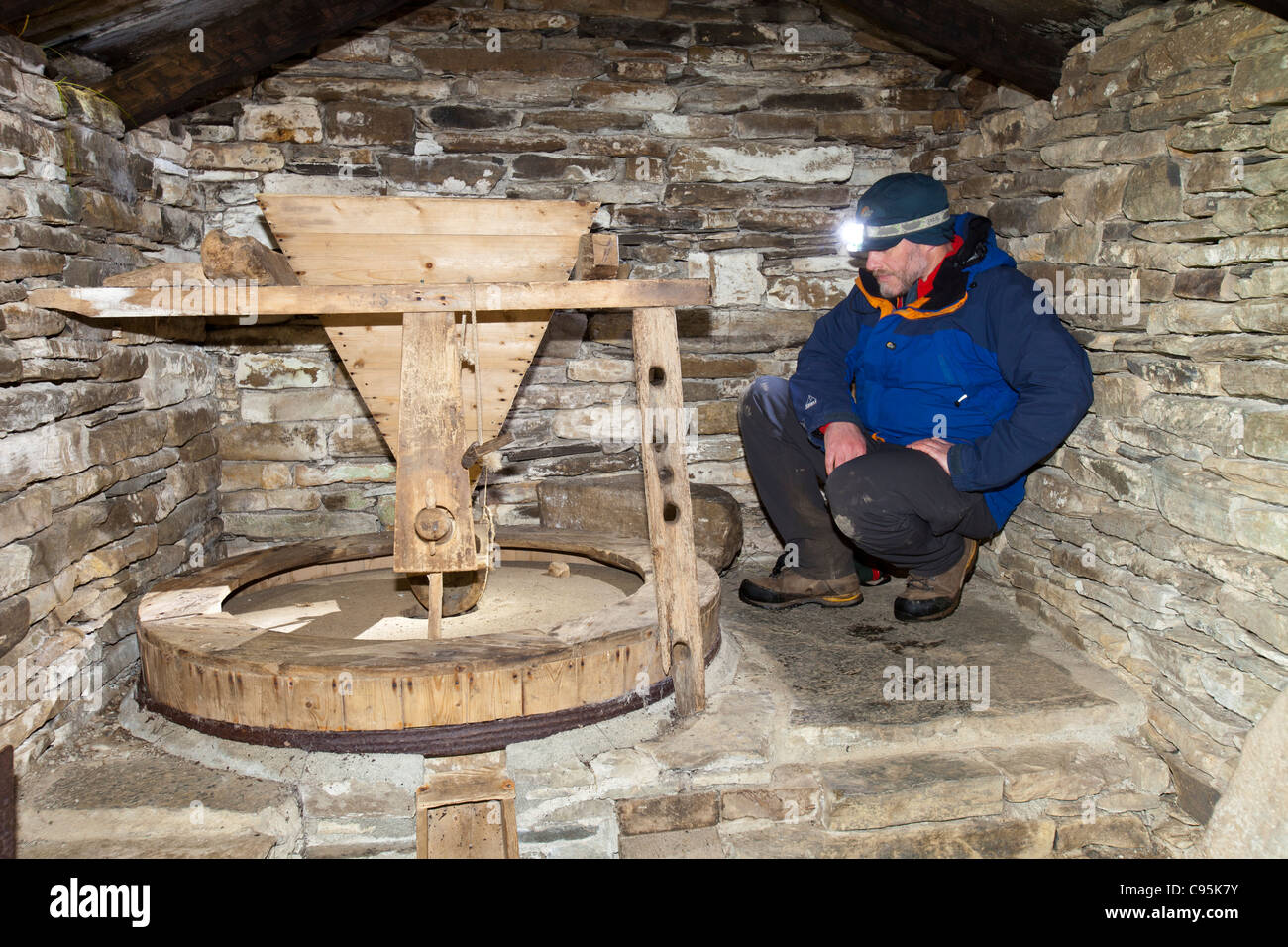 Grinding Grain Stock Photos & Grinding Grain Stock Images - Alamy
