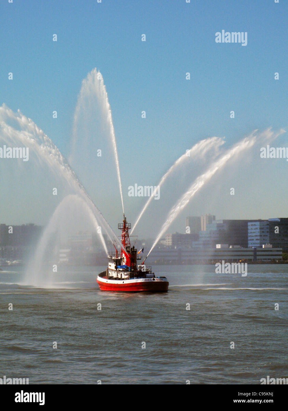Maritime rescue nyc hi-res stock photography and images - Alamy