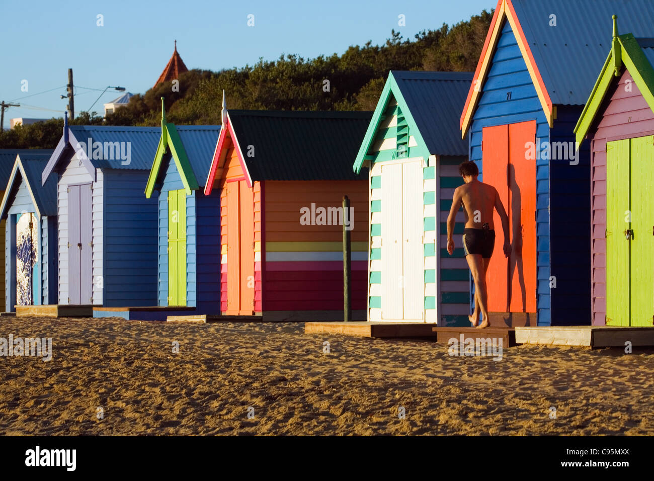 Colourful beach huts at Brighton Beach in Melbourne, Victoria ...