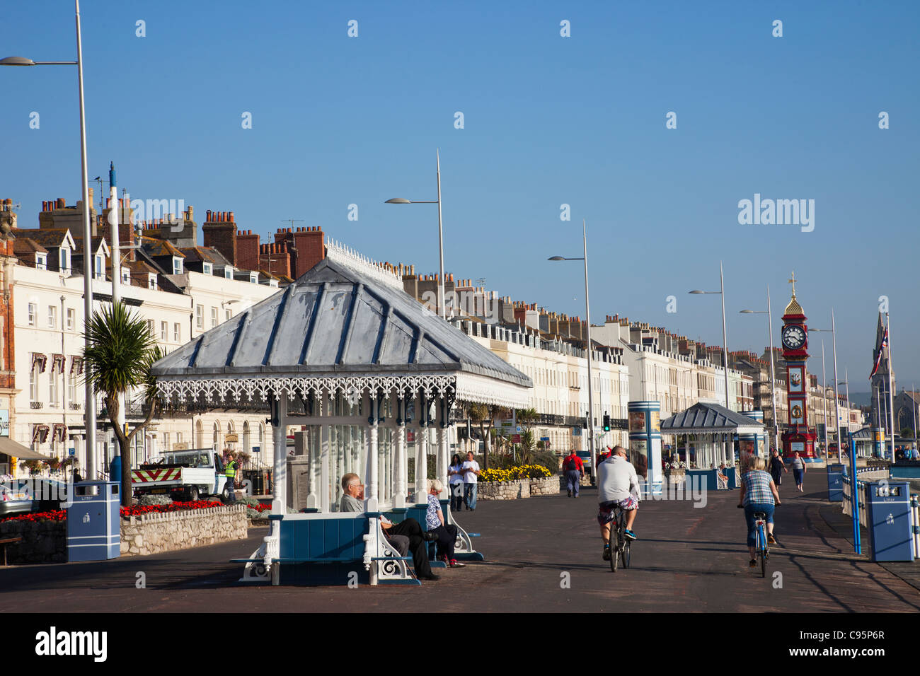 Seafront promenade weymouth hi-res stock photography and images - Alamy