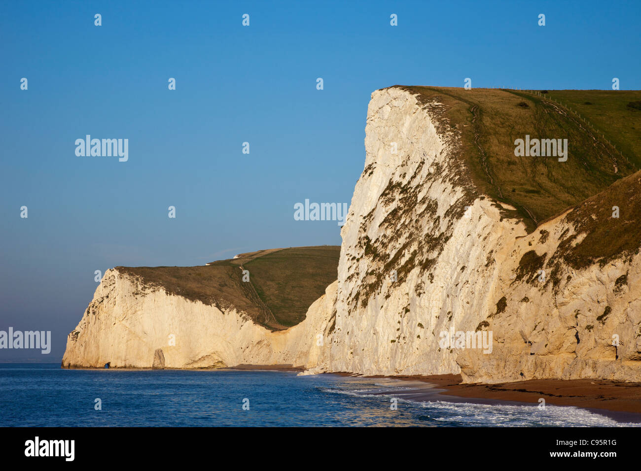 Durdle beach hi-res stock photography and images - Alamy