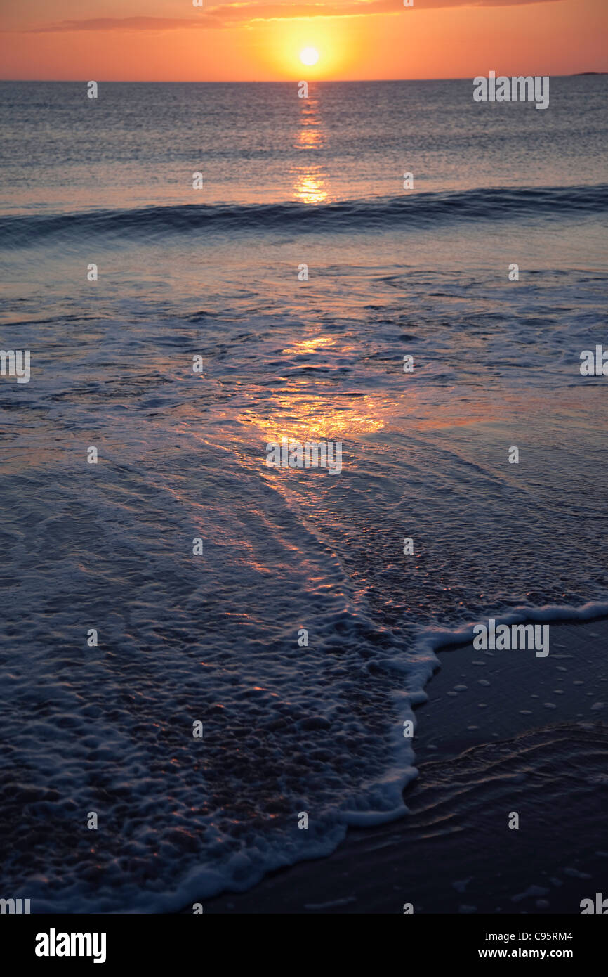 Bamburgh sunrise hi-res stock photography and images - Alamy