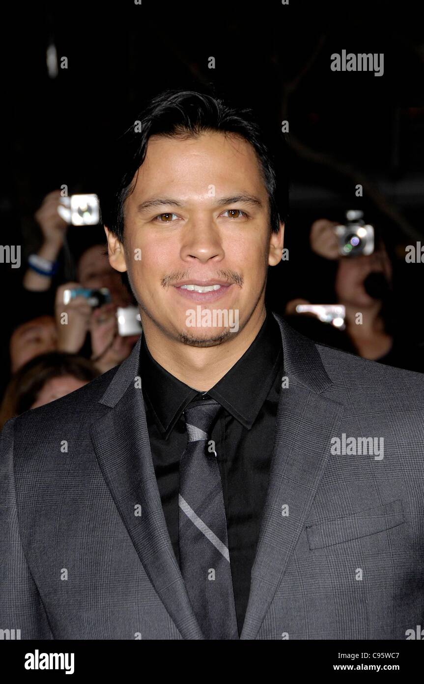 Chaske Spencer Breaking Dawn