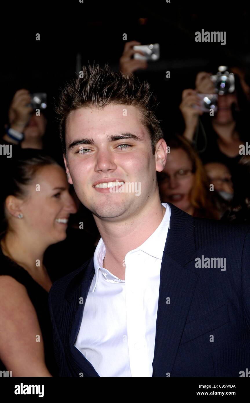 Cameron Bright at arrivals for The Twilight Saga: Breaking Dawn - Part ...
