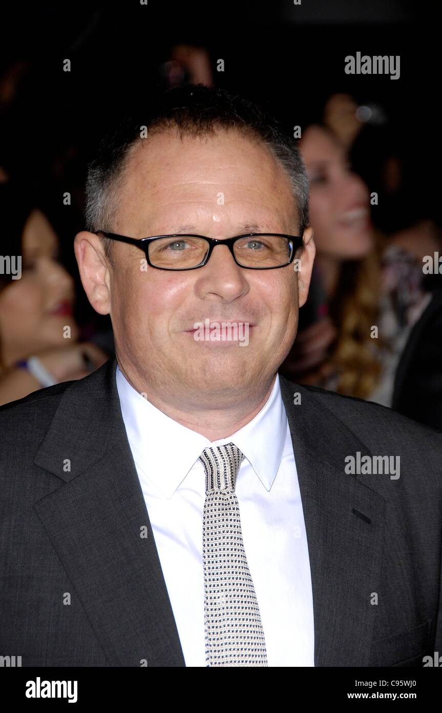 Bill Condon at arrivals for The Twilight Saga: Breaking Dawn - Part 1 ...