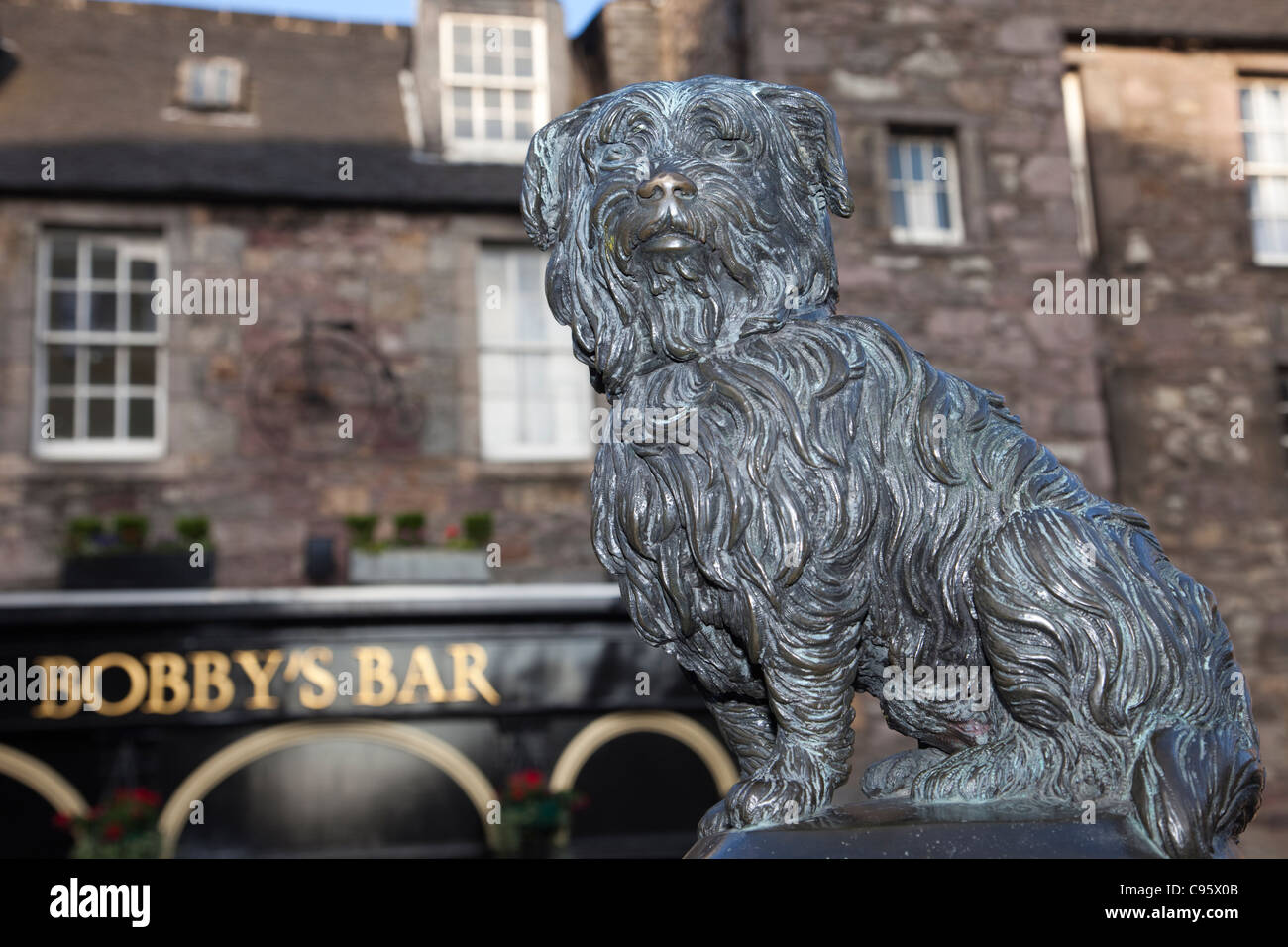 Scotland, Edinburgh, Greyfriars Bobby Statue Stock Photo - Alamy