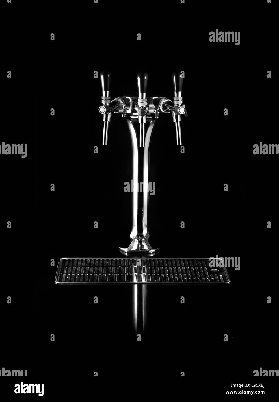 Modern water pump Black and White Stock Photos & Images - Alamy
