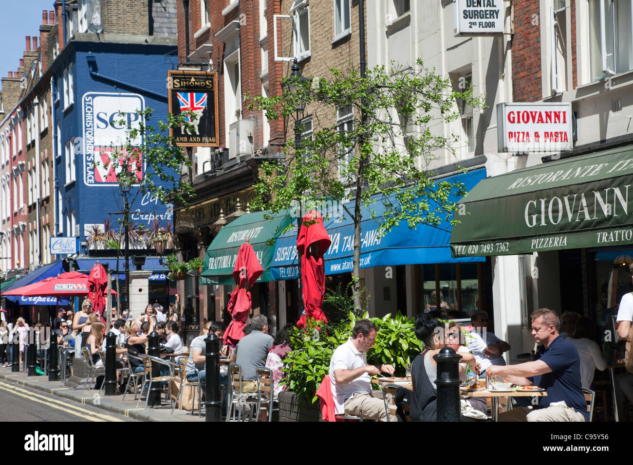 Marylebone high street scene hi-res stock photography and images - Alamy