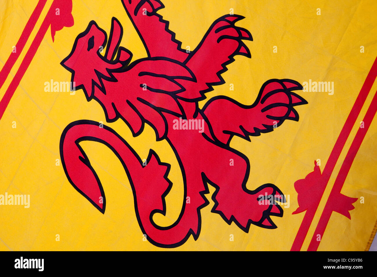 Lion flags hi-res stock photography and images - Alamy