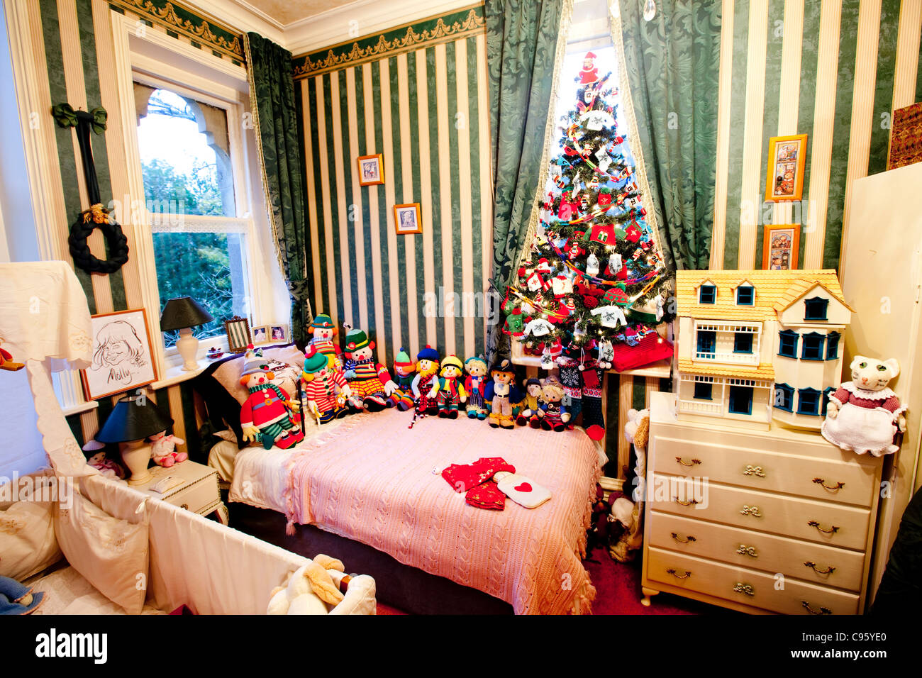 Cwm Hall High Resolution Stock Photography and Images - Alamy