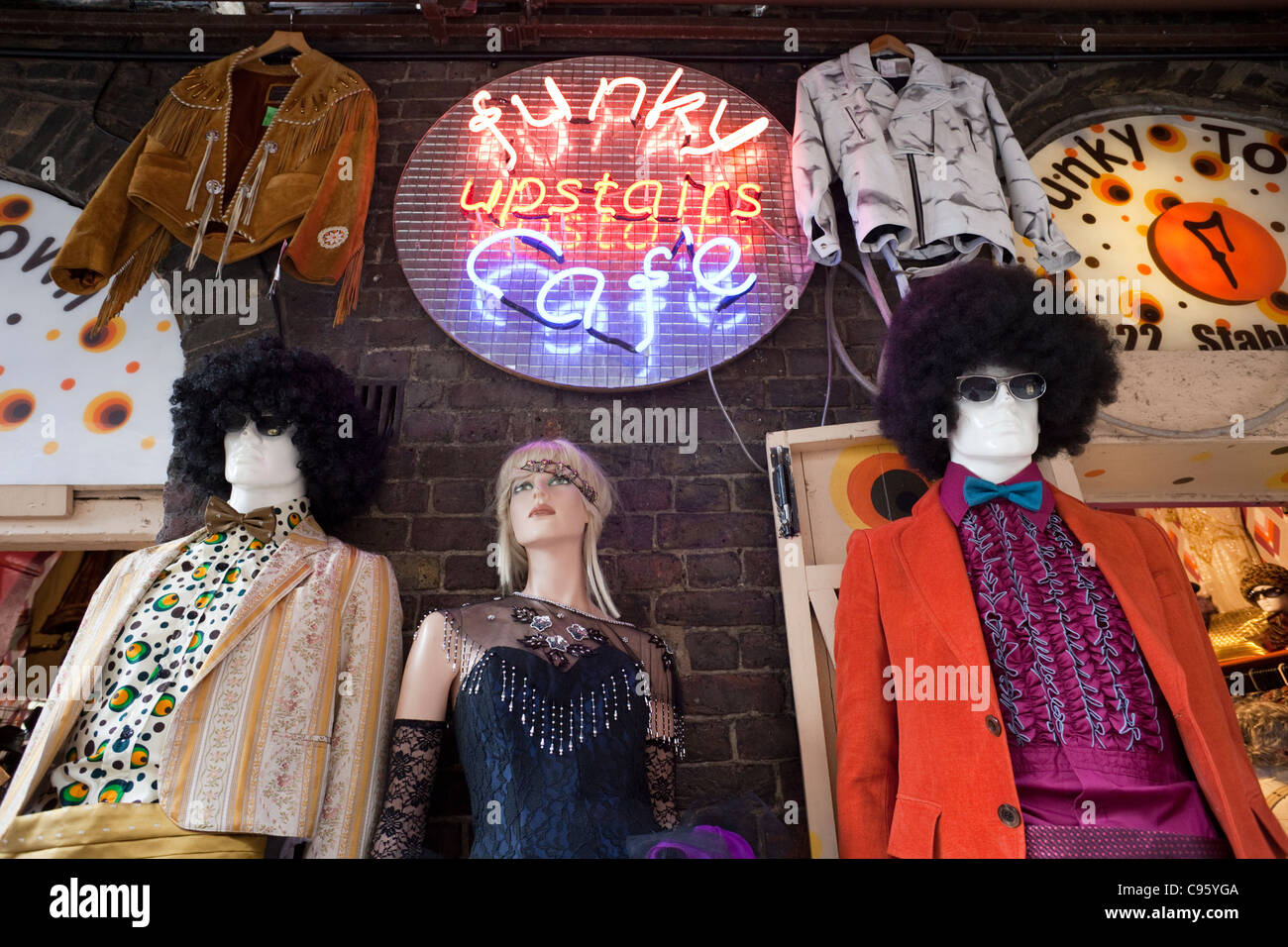 England, London, Camden, Camden Market, Shop Display Stock Photo - Alamy