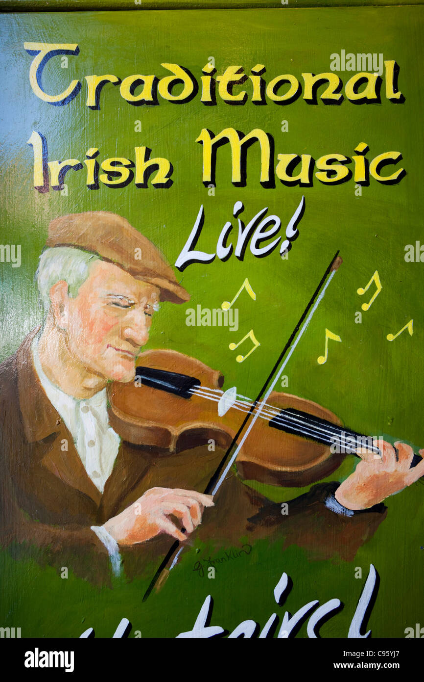 Sign temple bar dublin hi-res stock photography and images - Alamy