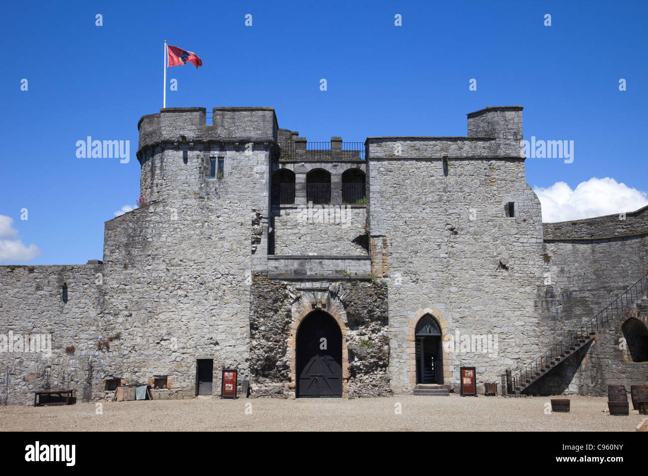 King john's castle, limerick hi-res stock photography and images - Alamy