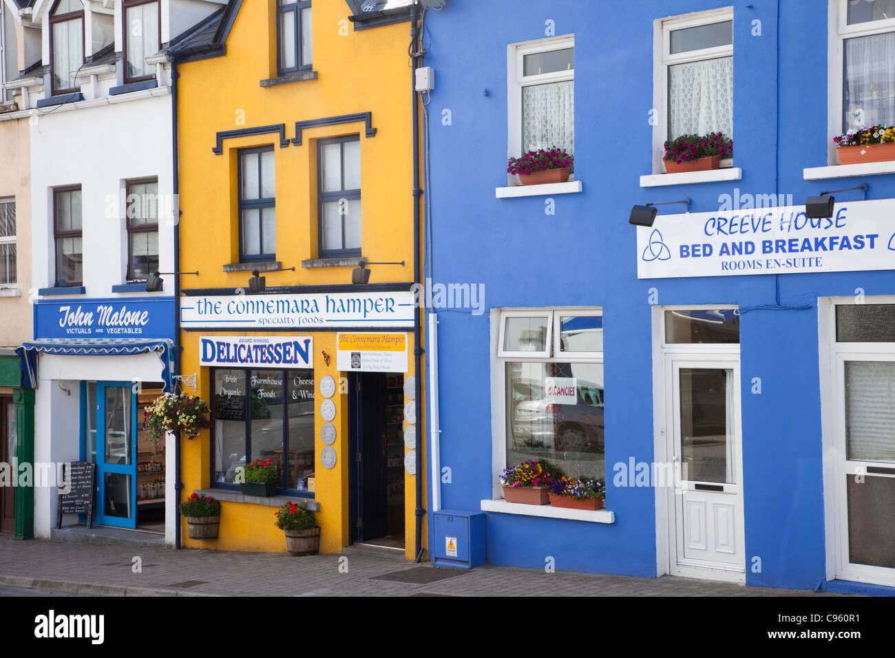 Clifden street hi-res stock photography and images - Alamy