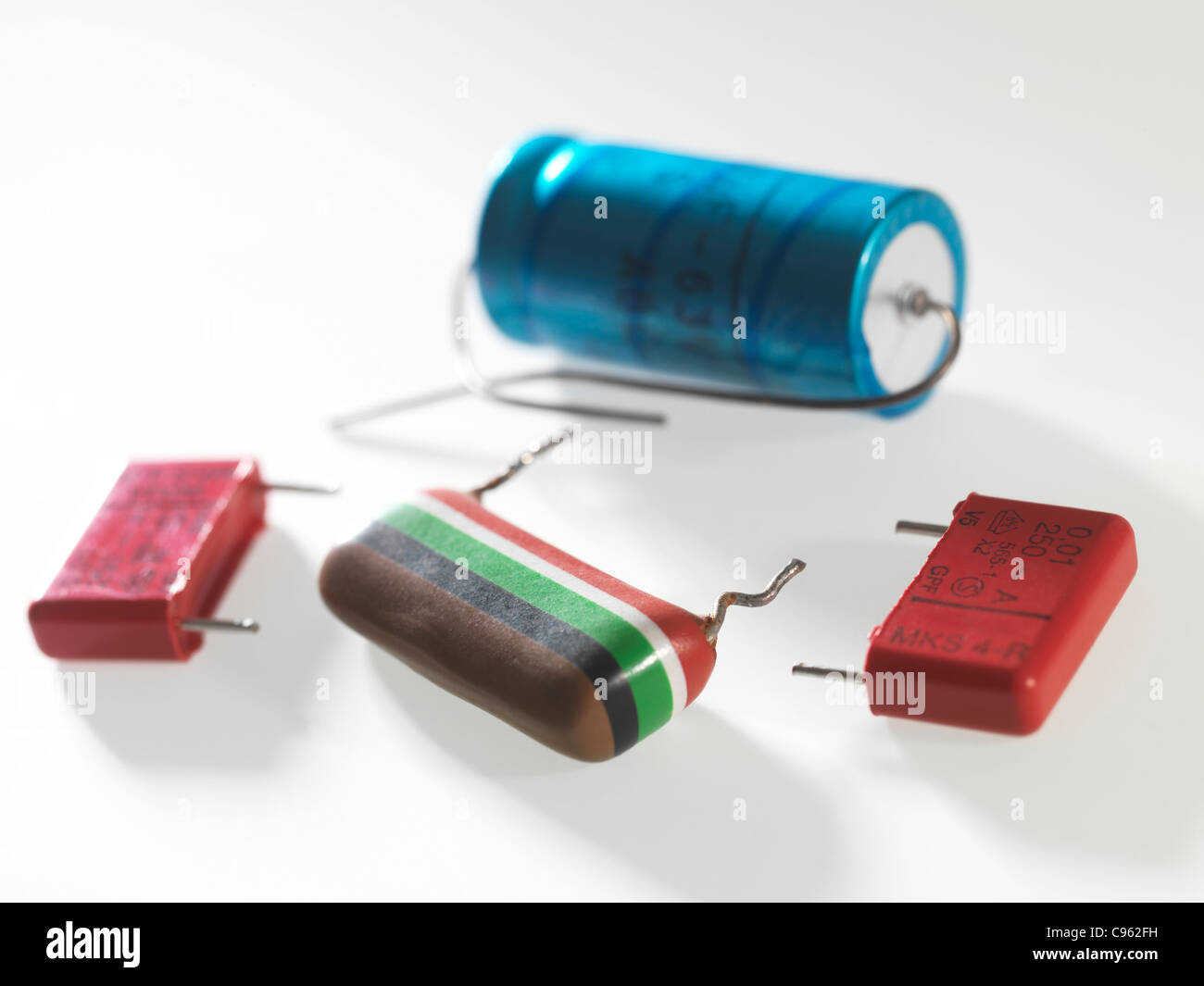 Capacitors hi-res stock photography and images - Alamy