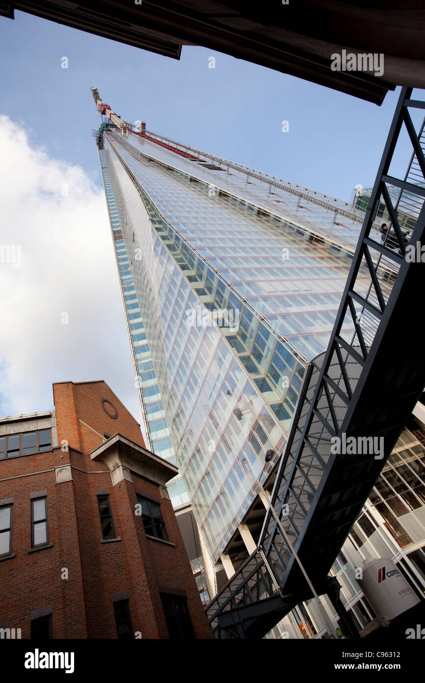 The Shard skyscraper building under construction at London Bridge ...